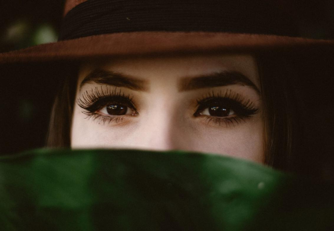 Lashes on Fleek: Strip Lashes, Lash Extensions, or a Lash Lift?