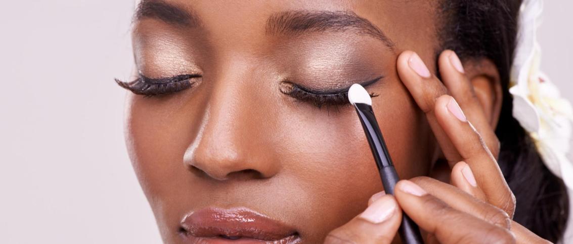 Ultimate Glitter Makeup Guide